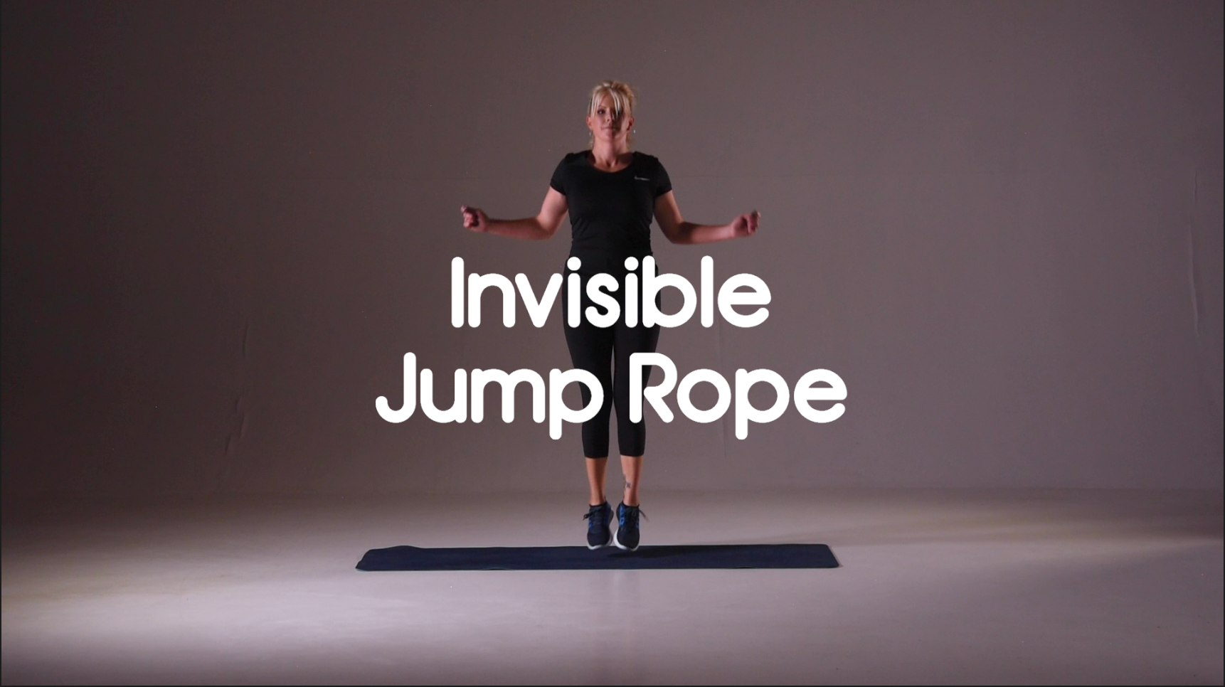 How to do Invisible Jump Rope – Group HIIT